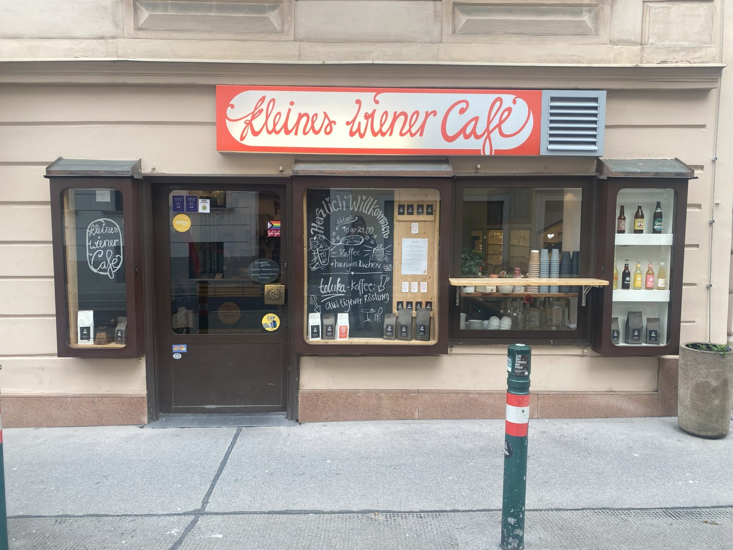 New specialty coffee shops in Vienna in 2022 - Christof Strauss .com